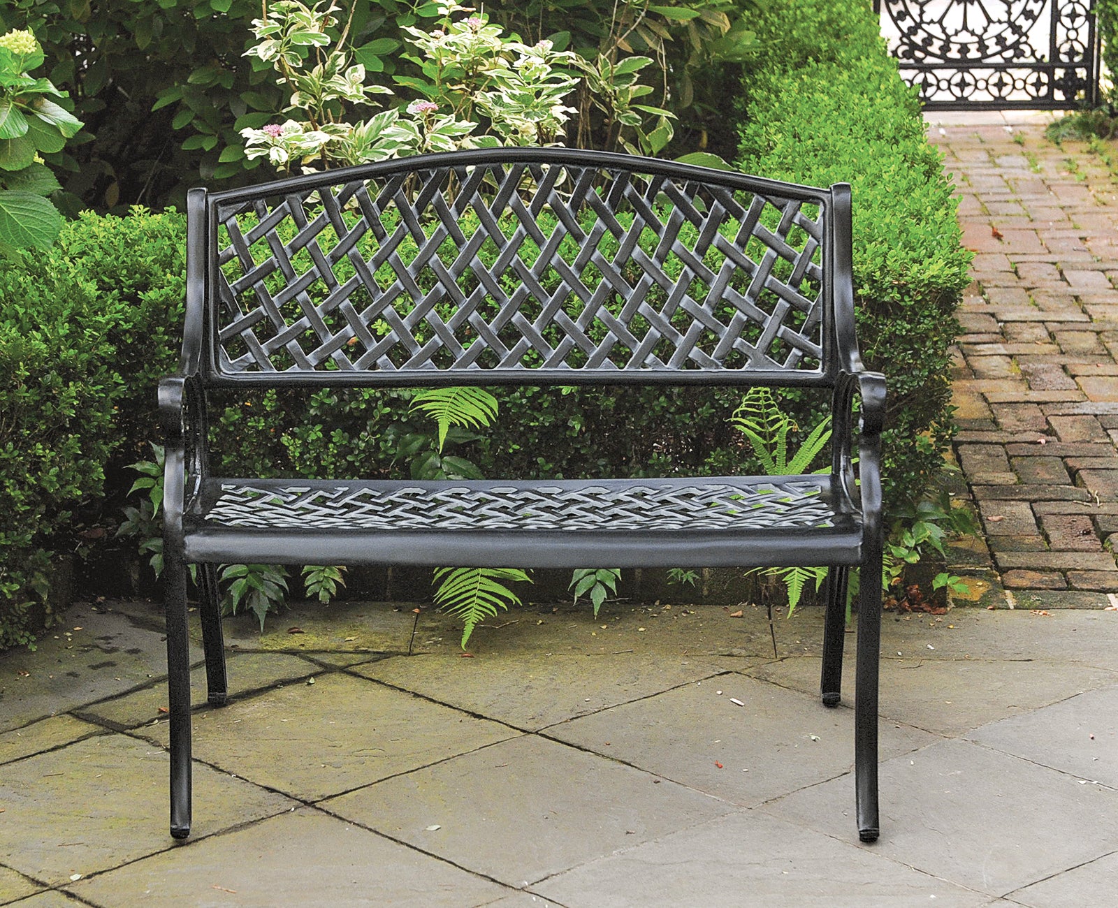 Drayton Bench – Charleston Gardens